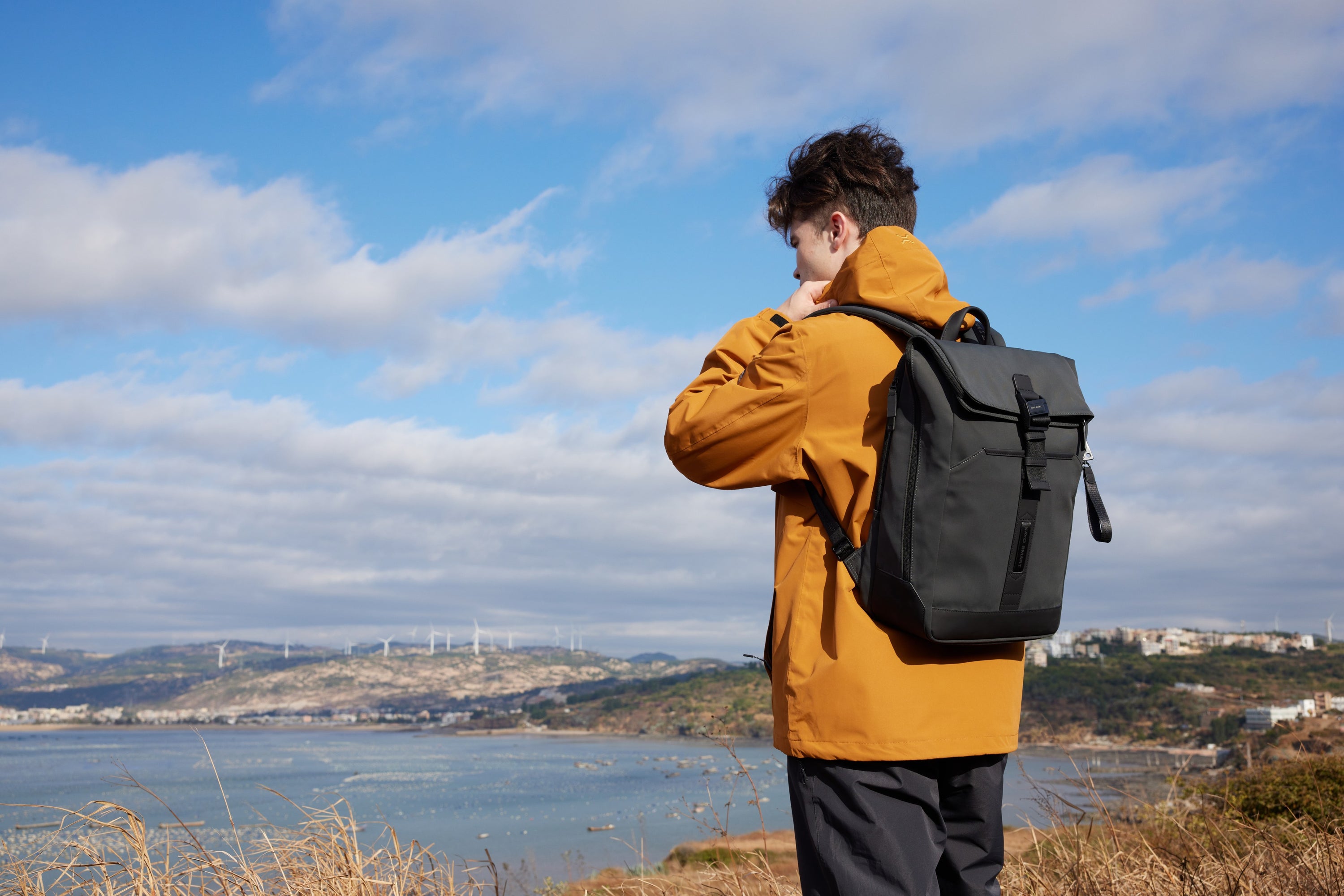 Smart backpacks | Work, Travel & Modern Life | NayoSmart – Nayo Smart